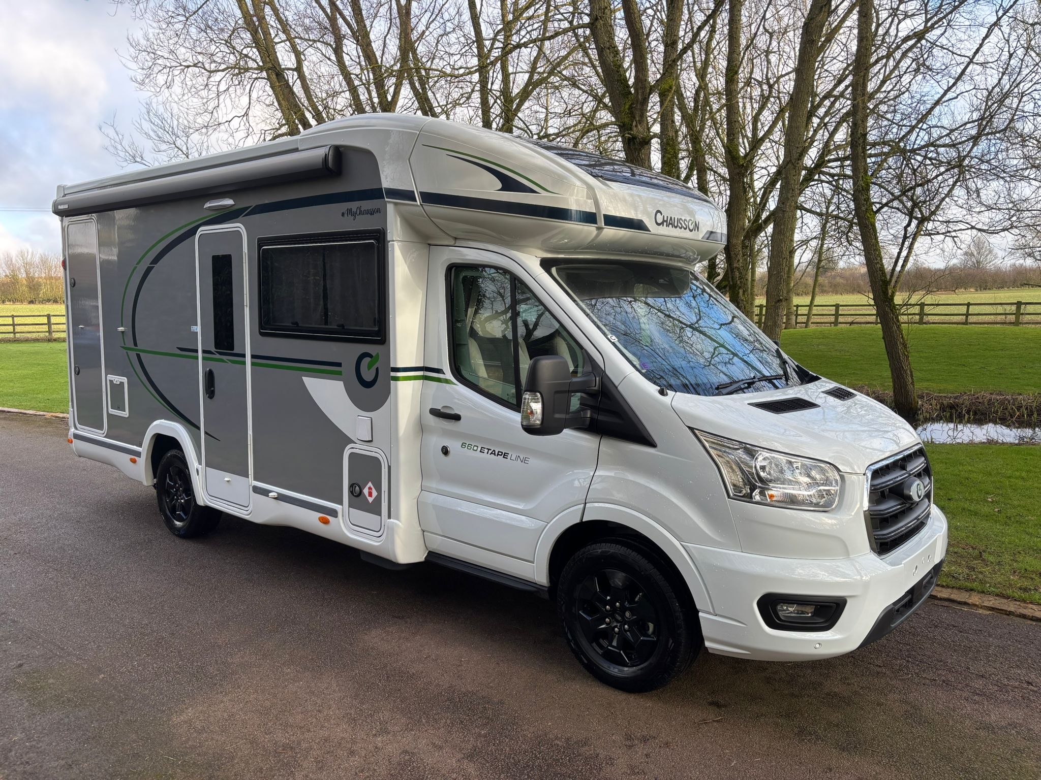Motorhomes For Sale Brackley | Elite Motorhomes